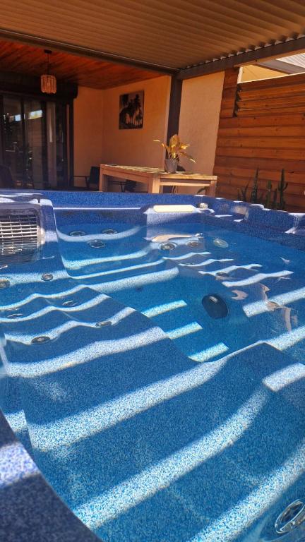 Le Longani 974, Saint-Pierre (updated prices 2025)