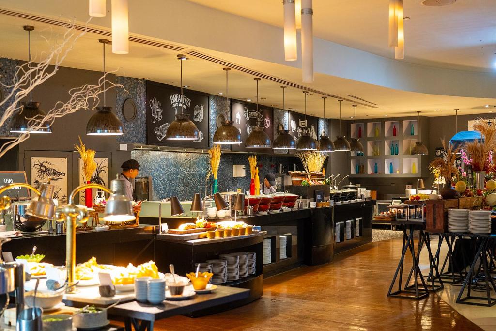 Hilton Bangkok Grande Asoke, Bangkok (updated prices 2025)