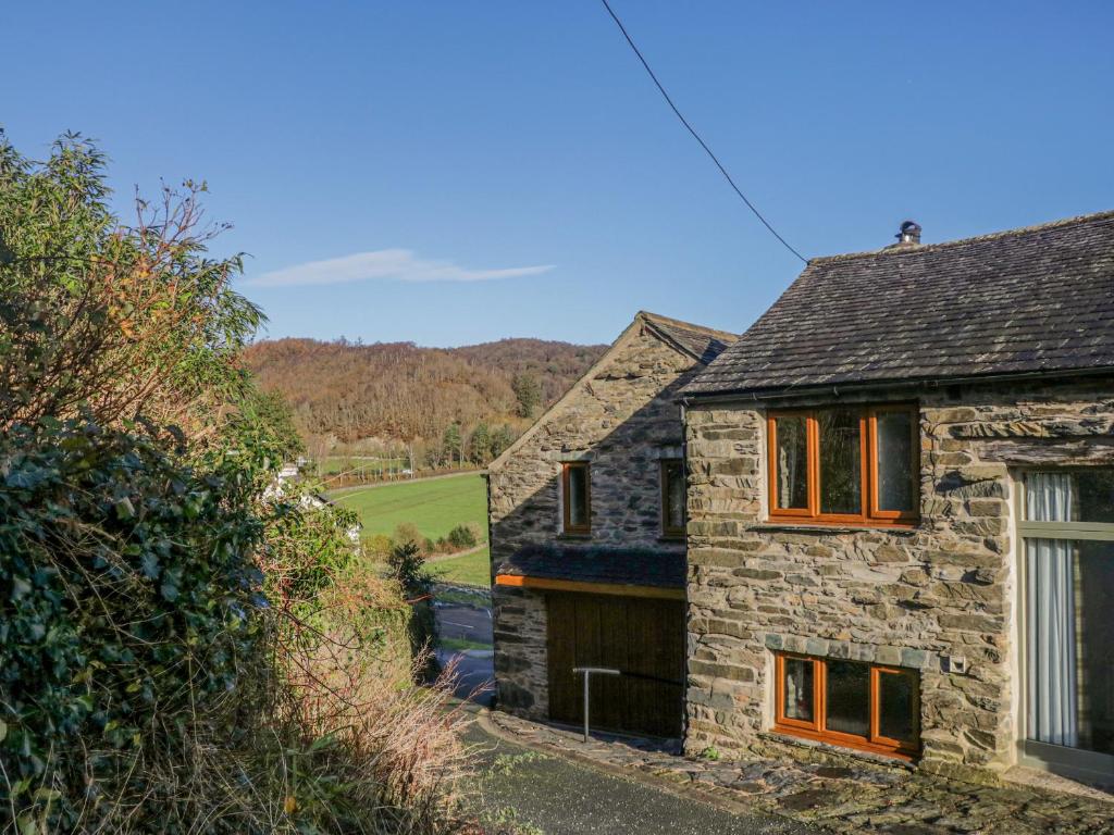 4 The Barns, Ulverston (updated prices 2026)