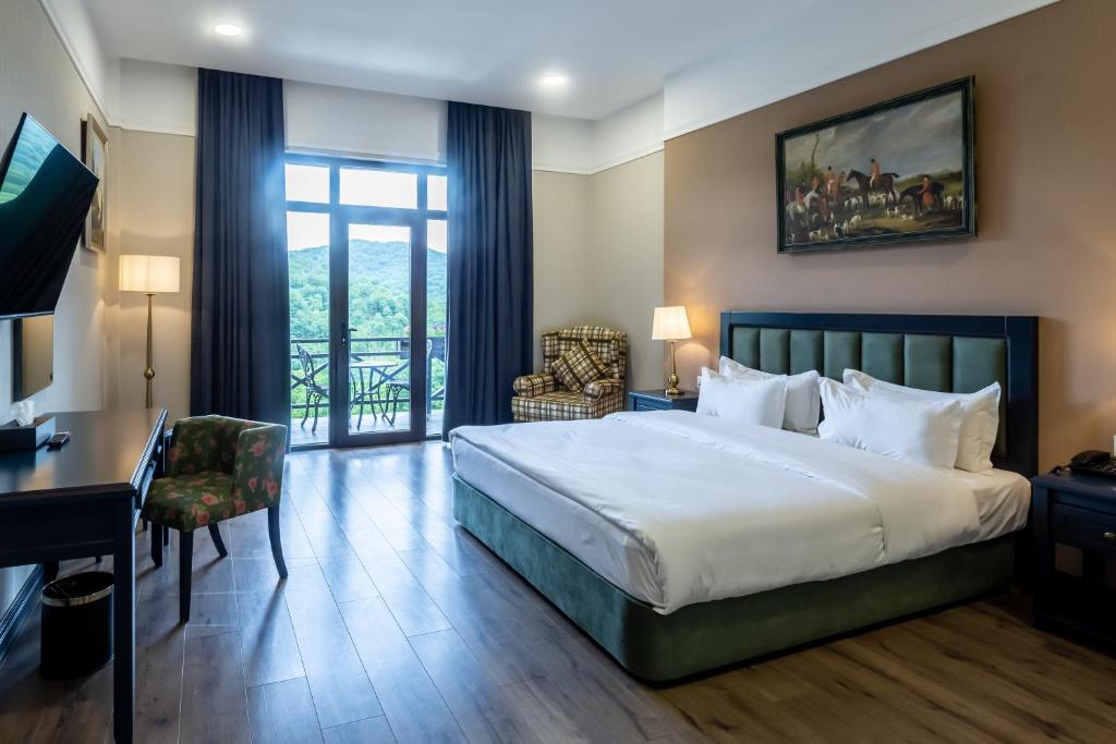 Macara Lake Park, Quba (updated prices 2026)