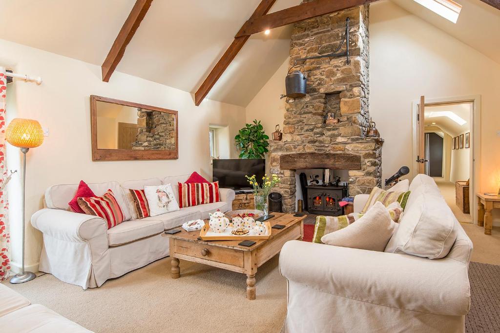 West Barn, Haverfordwest (updated prices 2025)