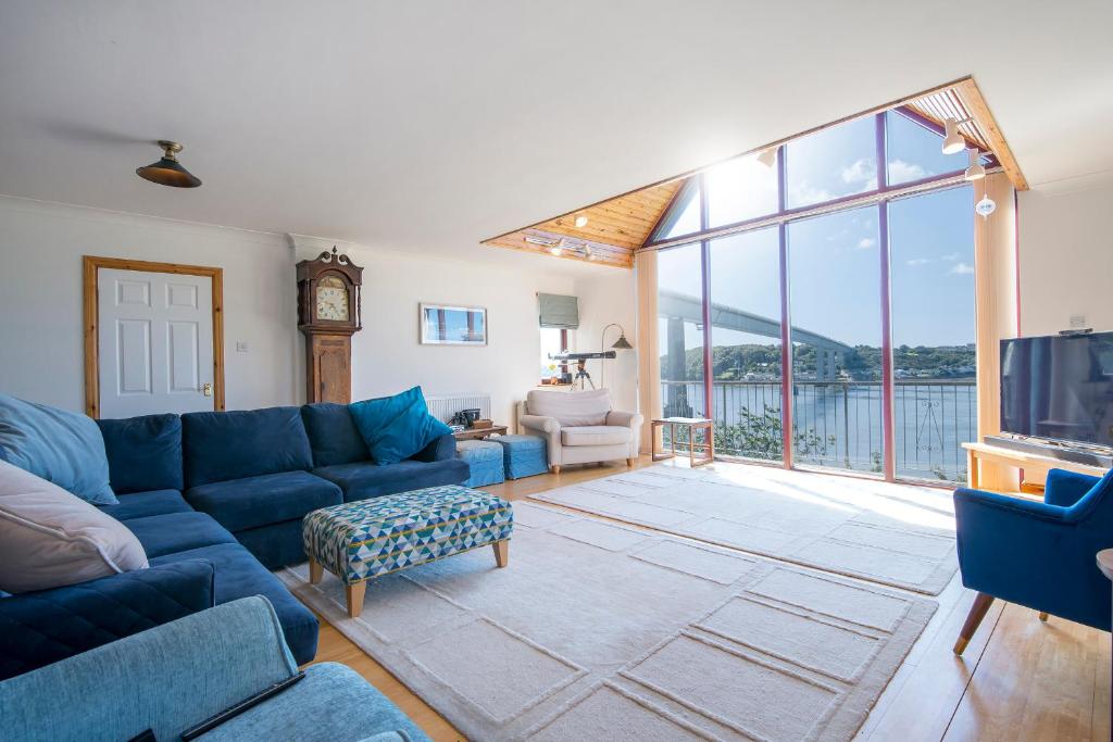 Rhyd Y Groes, Milford Haven (updated prices 2026)