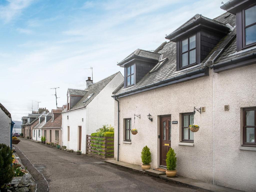 By The Sea, Avoch (updated prices 2025)