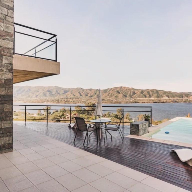 Lake Point Residencias, Villa Parque Siquiman (updated prices 2025)