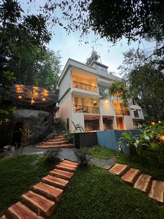 Hunters Hideout Resort, Wayanad (updated prices 2026)