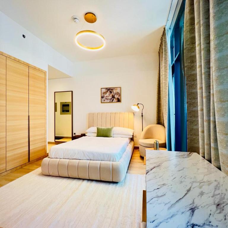 Cozy Studio JVC Dubai, Short Drive to Dubai Marina, JBR, Downtown Dubai, Dubai (updated prices 2025)