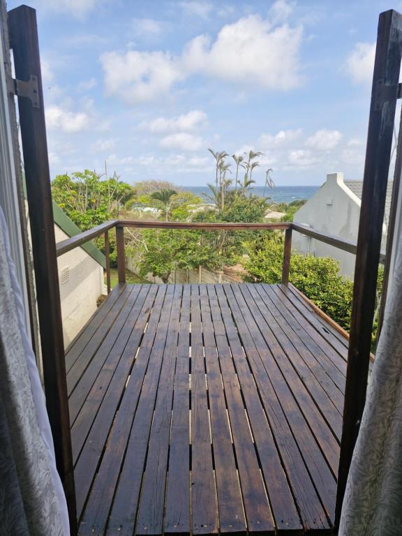 Spiros Beach Haven, Port Edward (updated prices 2026)