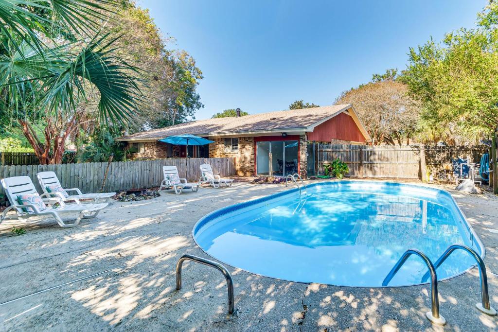 Near Top Beaches Gulf Breeze Oasis with Grill, Gulf Breeze (updated ...