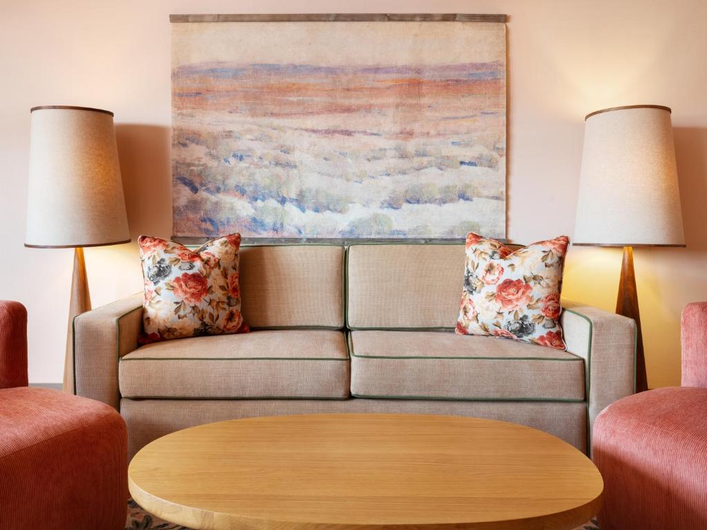 ARRIVE Albuquerque, Albuquerque (updated prices 2025)