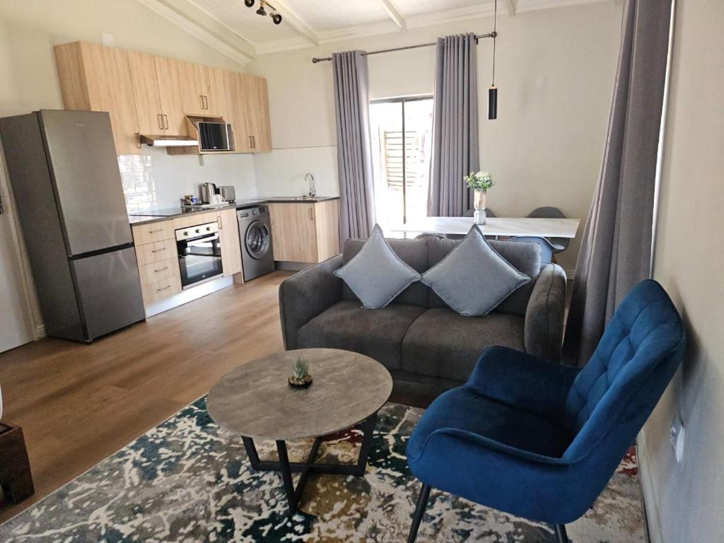 Shumba Valley Lodge, Lanseria (updated prices 2025)