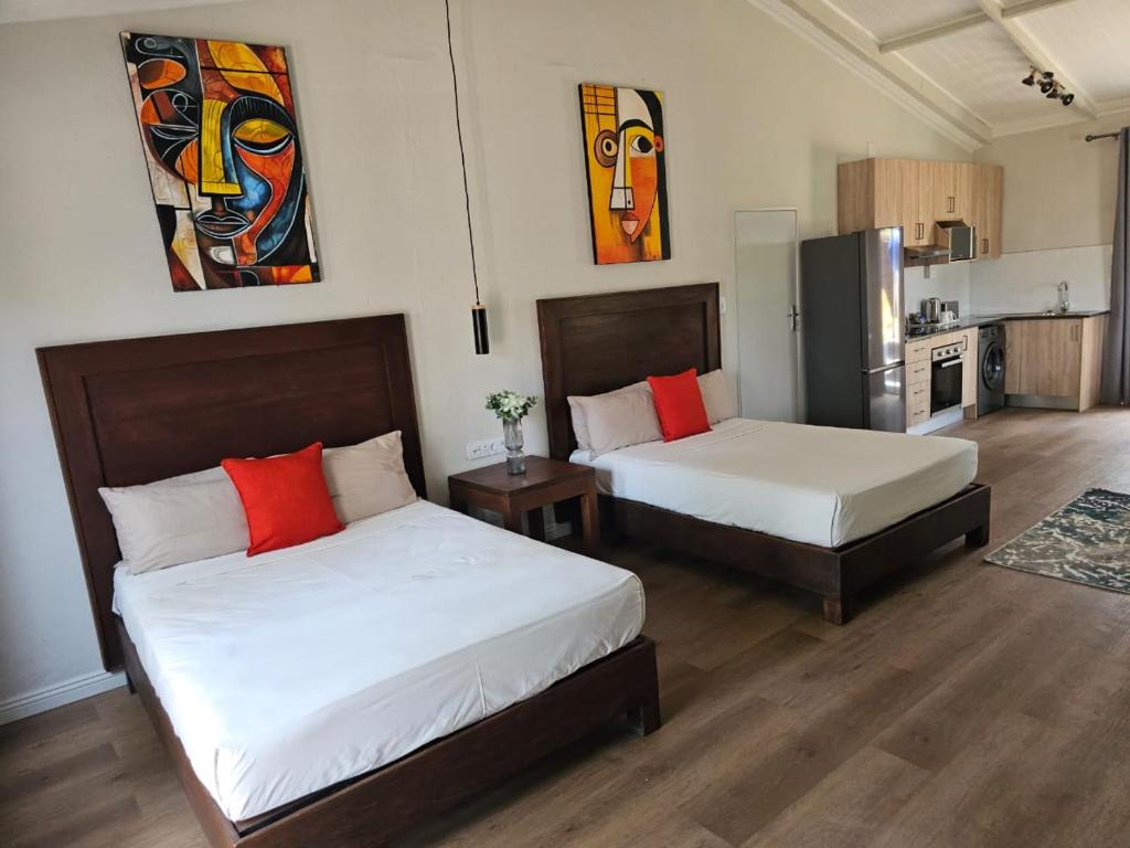 Shumba Valley Lodge, Lanseria (updated prices 2025)