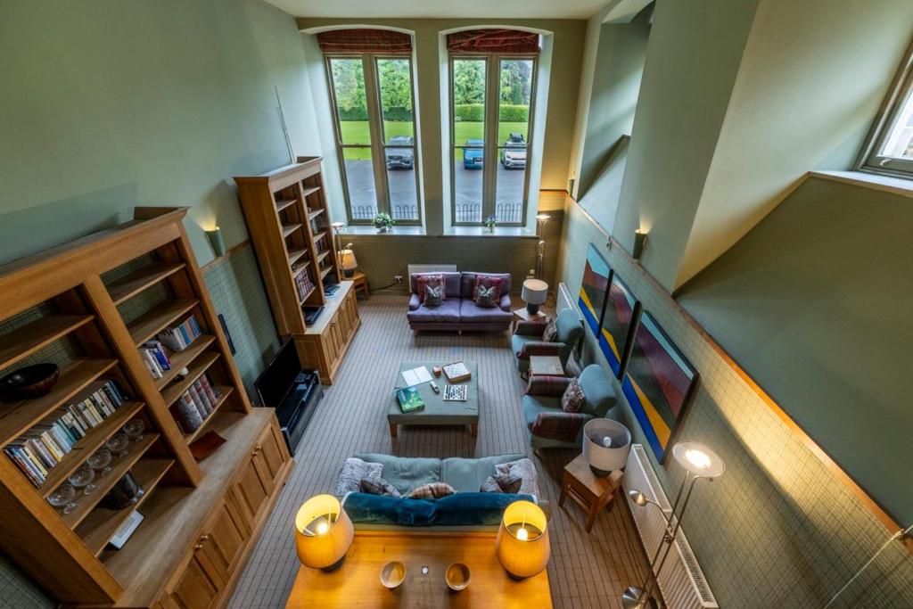 Old School Refectory Highland Club, Fort Augustus (updated prices 2025)