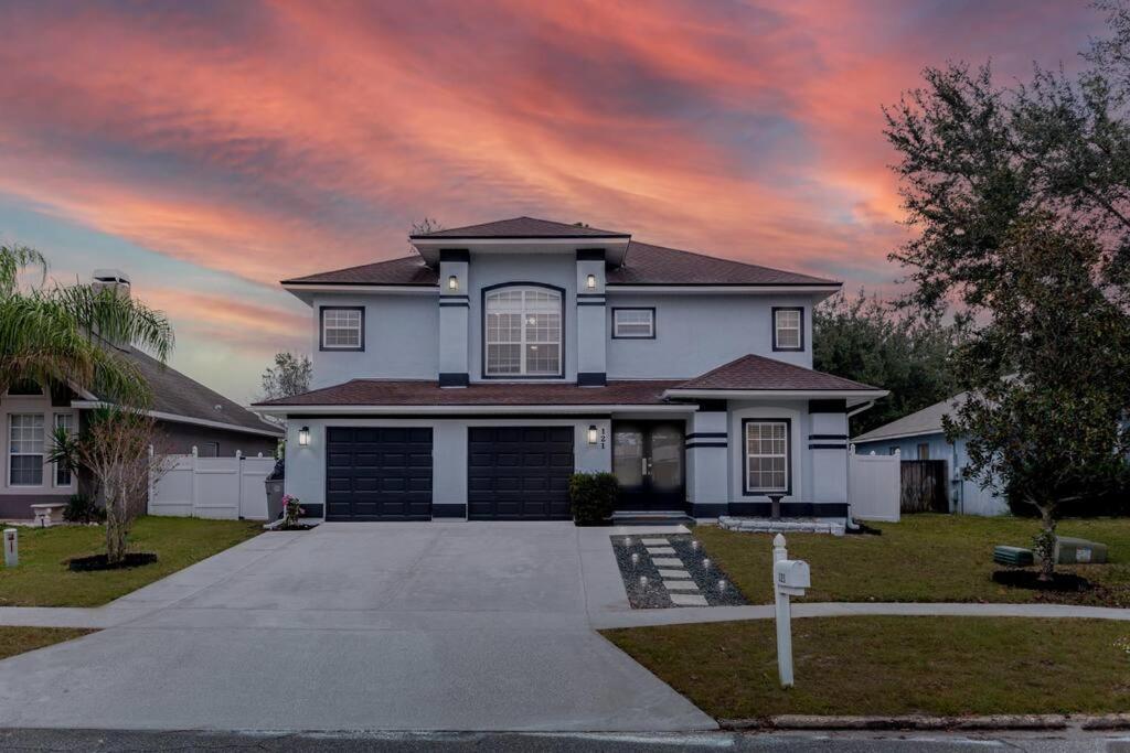 Private Oasis near Springs with King Bd and Pool Table, Orlando ...