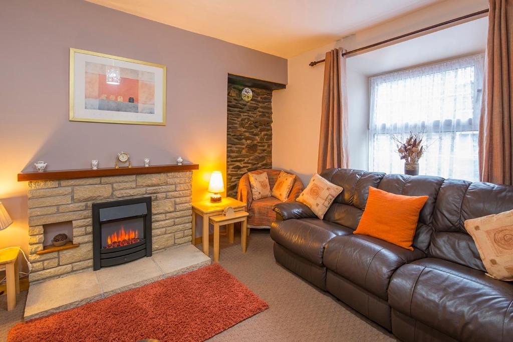 Slate Cottage, Fishguard (updated prices 2025)