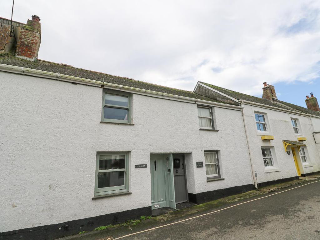 Penhaven, Helston (updated prices 2025)