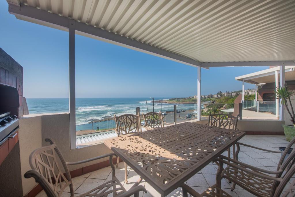 La Crete Sands no 3, Uvongo Beach (updated prices 2025)