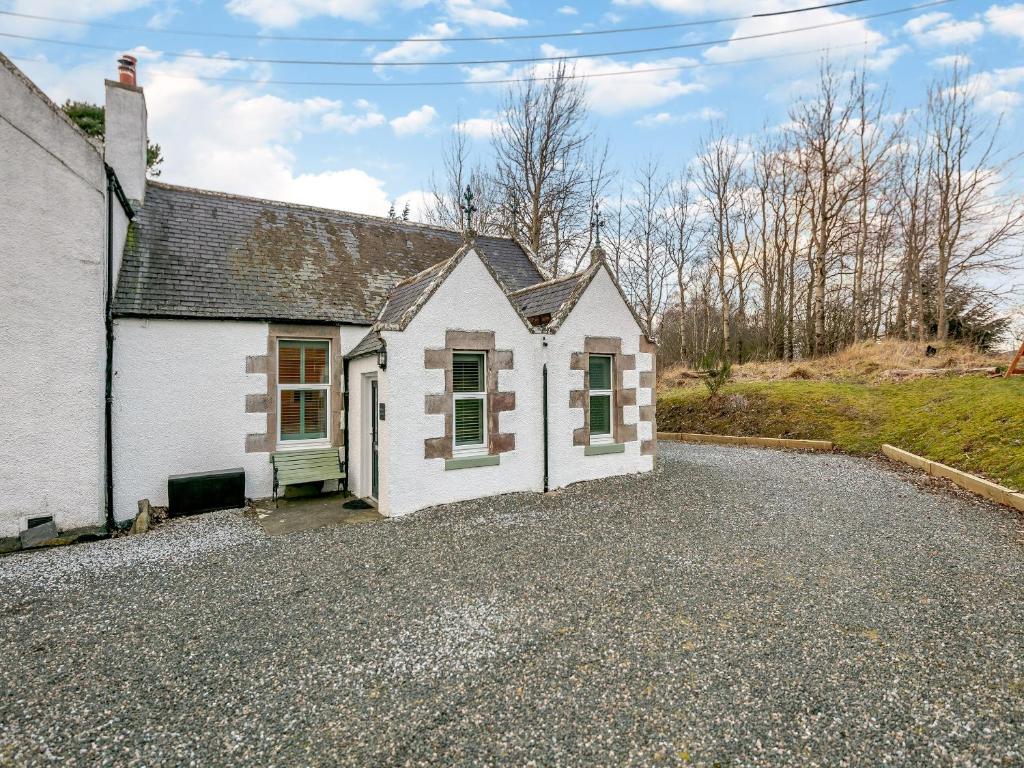 Rowan Cottage, Huntly (updated prices 2026)