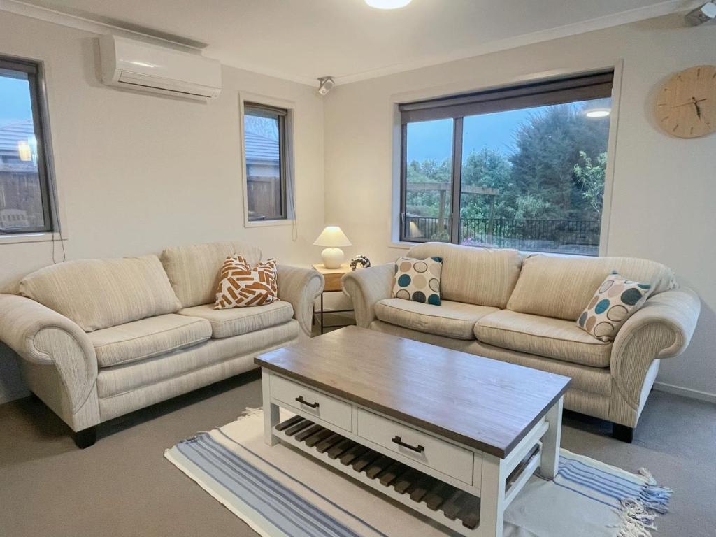 Walking distance to Rototuna Shopping Centre, Hamilton (updated prices ...