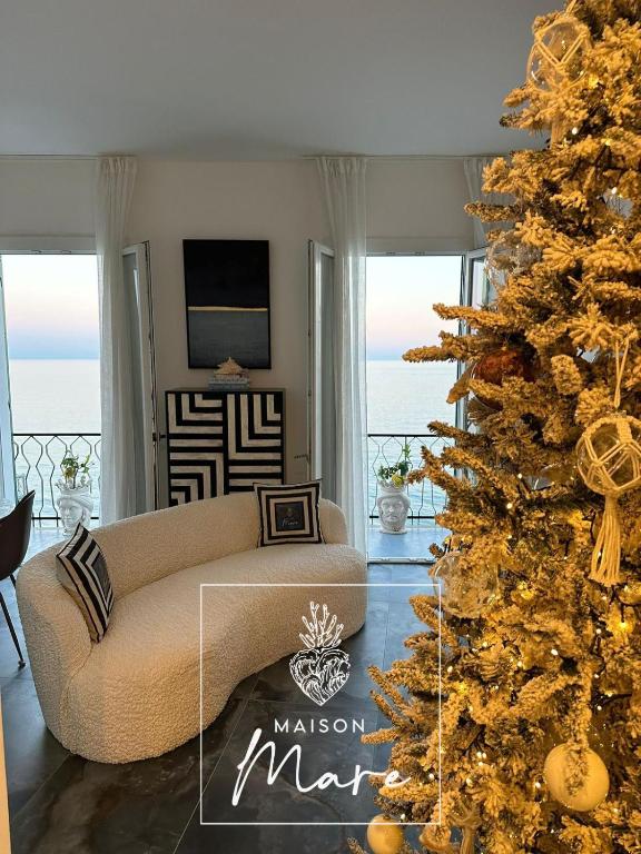 "Maison Mare" Fronte Spiaggia, Ceriale (updated prices 2024)