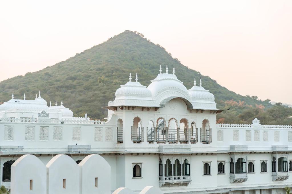 Daulatgarh Resort and Spa, Udaipur (updated prices 2025)