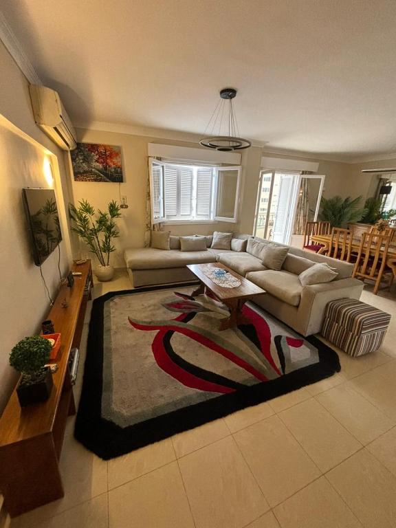 Cairo Airport Sheraton Al-Matar lovely sunlit flat, Cairo (updated ...