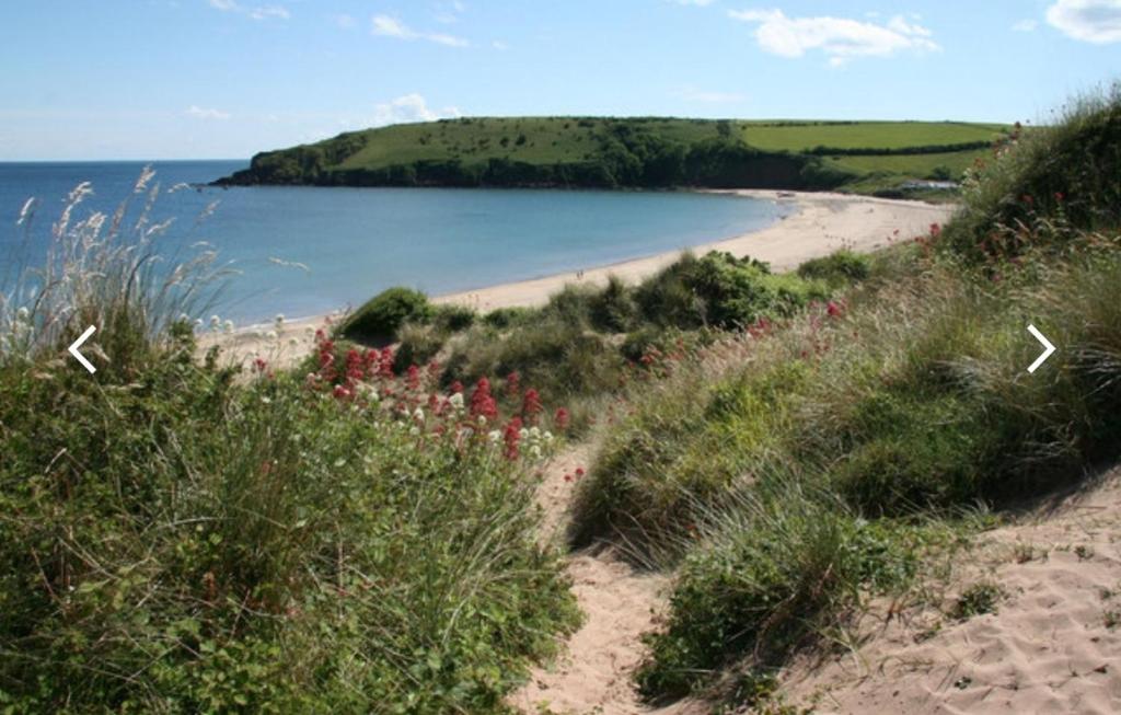 The bathhouse, Lamphey (updated prices 2025)