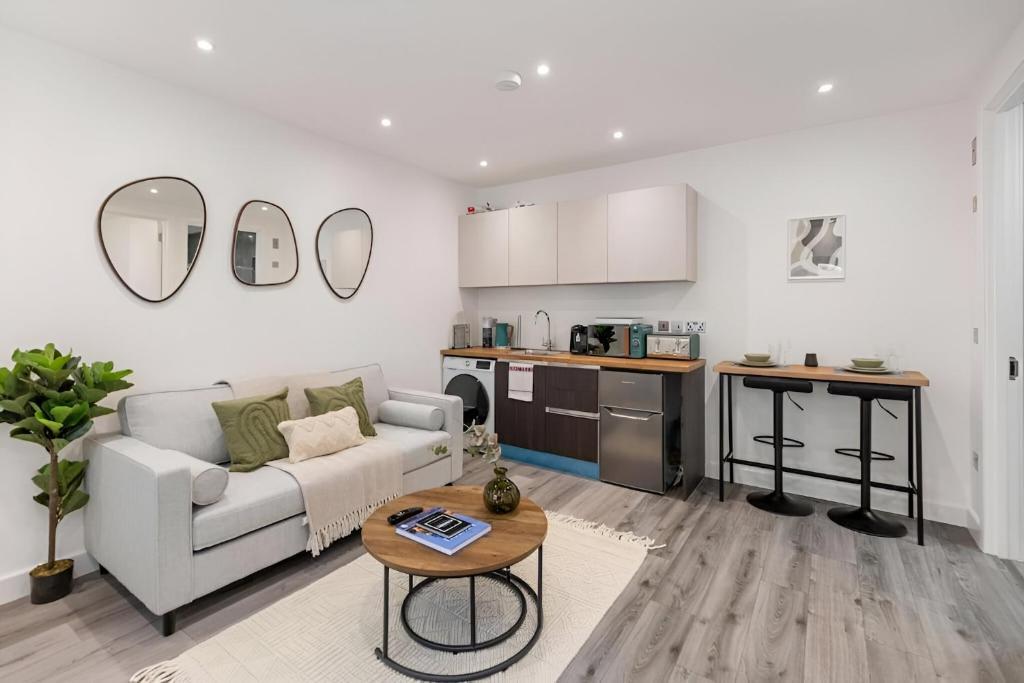 Tranquil Garden Studio in Neasden, London, London (updated prices 2025)