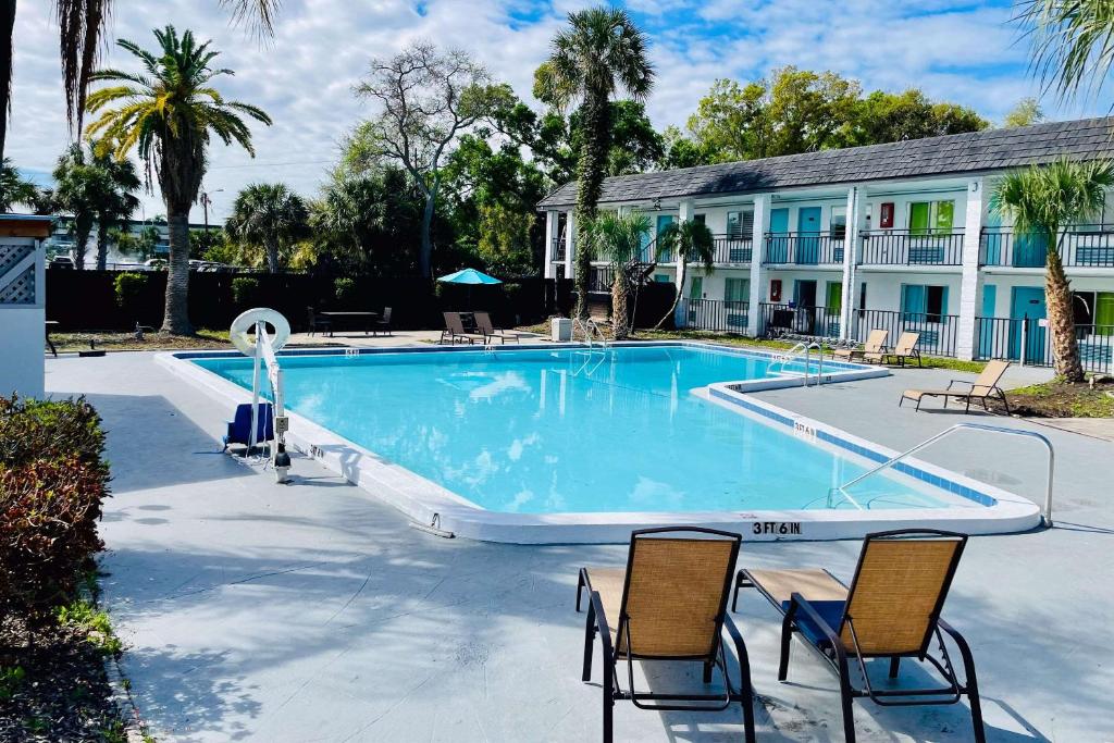 Rodeway Inn Clearwater - Central, Clearwater (updated prices 2025)