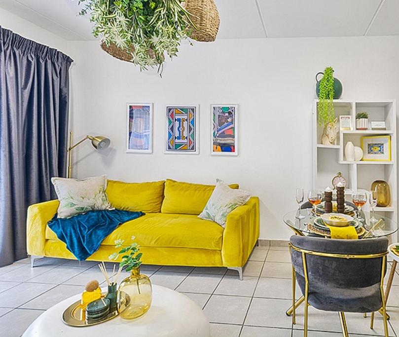 House of Ndebele @Mall of Africa Waterfall Midrand, Midrand (precios ...