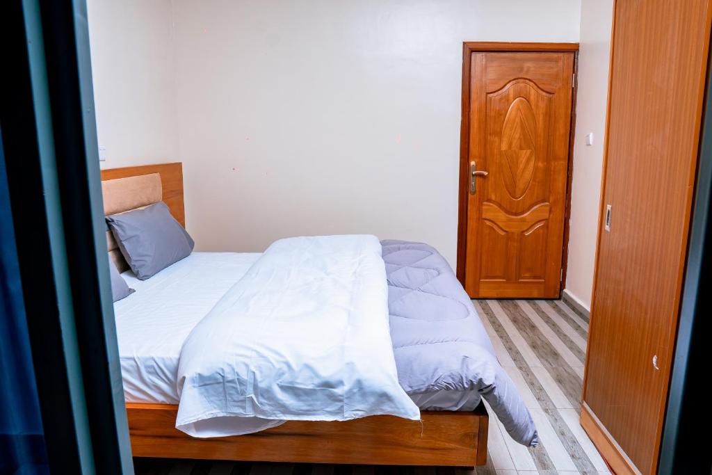 Kadoo Travels, Kigali (updated prices 2026)