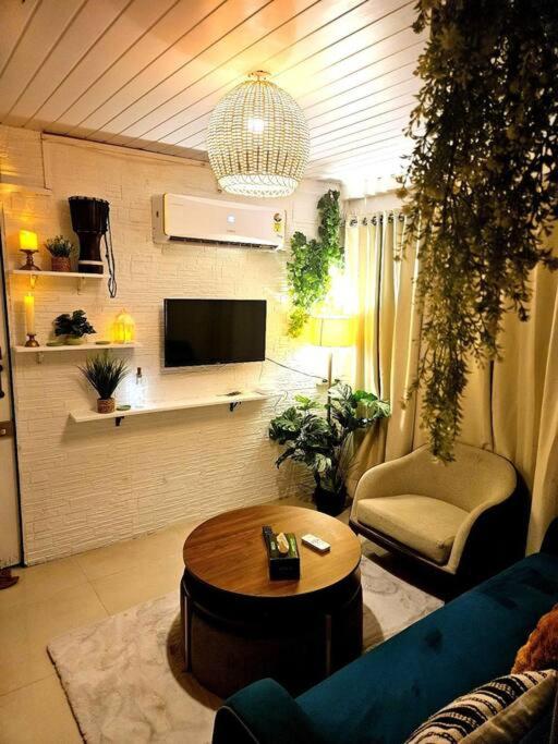 The Pali Nook, Cozy Bandra Escape, Mumbai (updated prices 2026)