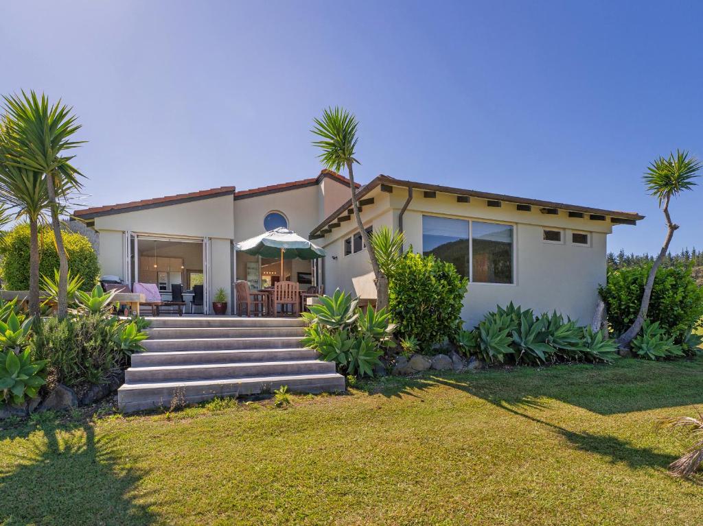 Mistry Hideout - Lakes Resort Pauanui Home, Pauanui (updated prices 2025)