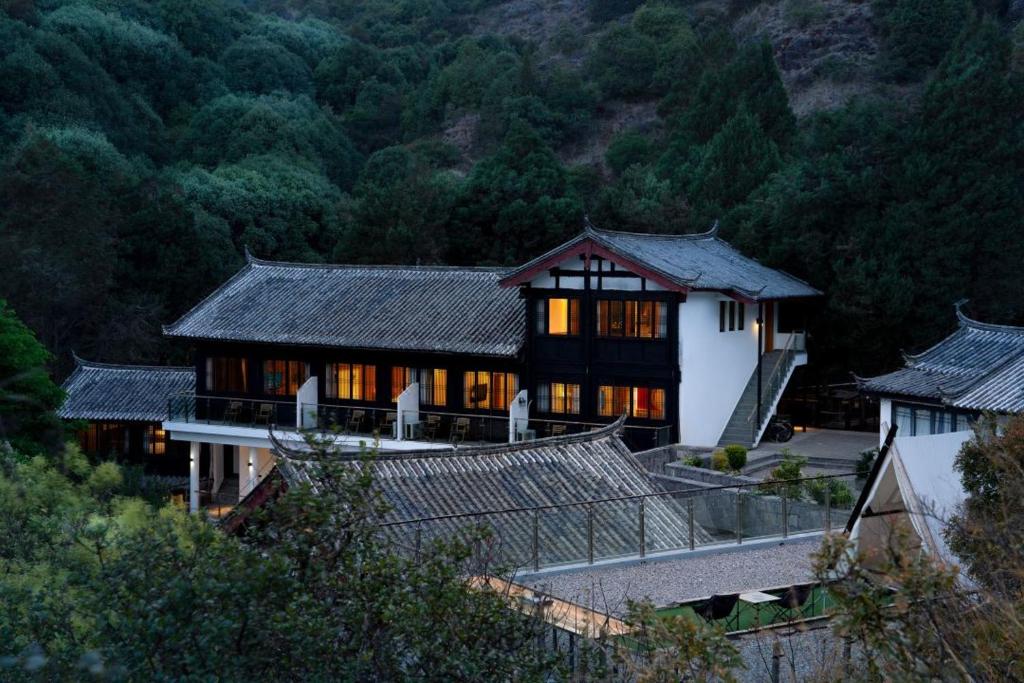 GRAND JOLi sound sugar beam river, Lijiang (updated prices 2025)