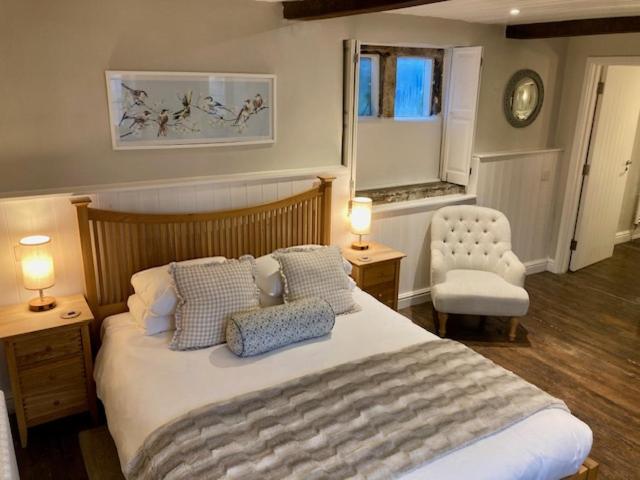Wheelwrights Arms Country Inn & Pub, Bath (updated prices 2025)