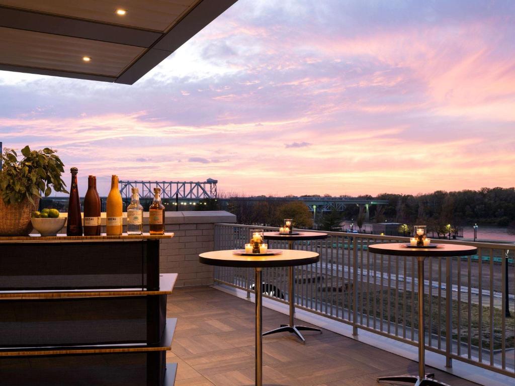Origin Kansas City Riverfront, a Wyndham Hotel, Kansas City (updated ...