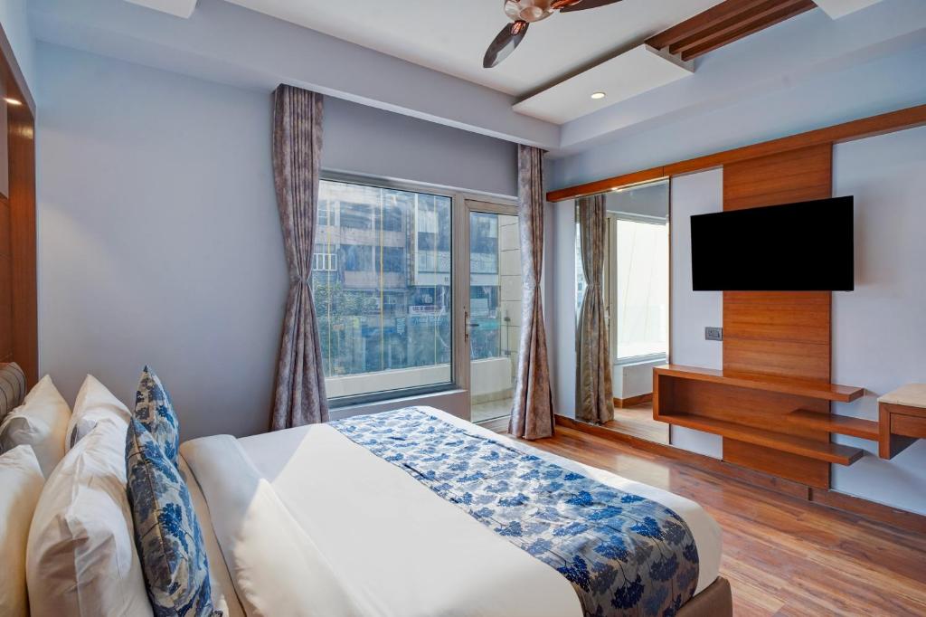 Hotel The Pearl, City Center - Traveler's Choice Award Winner for 2025 ...
