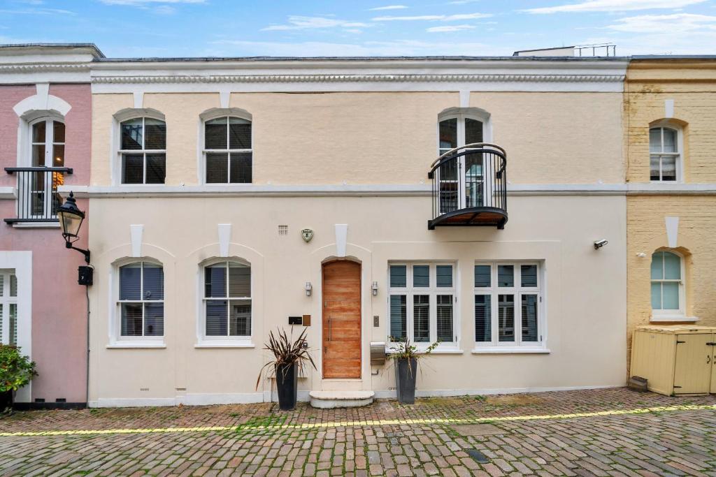 Finest Retreats - Kensington Residence, London (updated prices 2026)