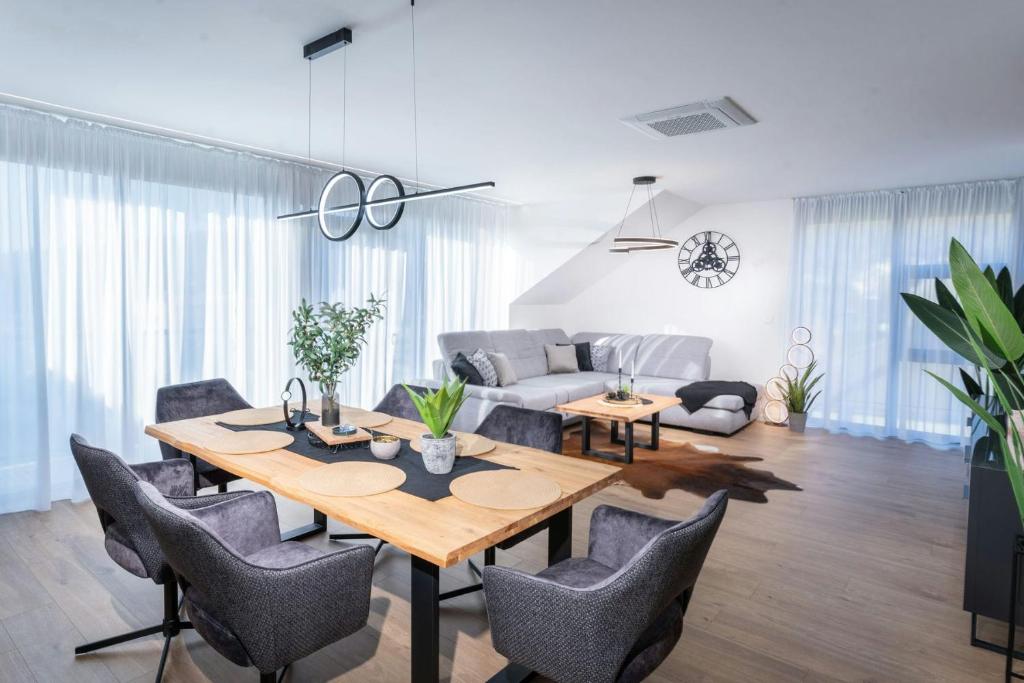 KOVIA SK - Banská Bystrica, Banská Bystrica (updated prices 2026)