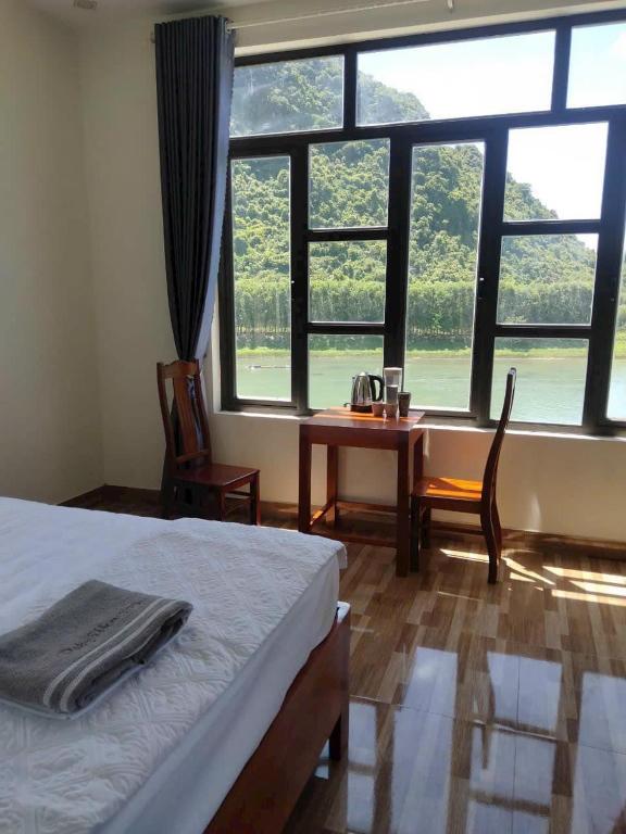 Duong Riverside Homestay, Phong Nha (updated prices 2025)