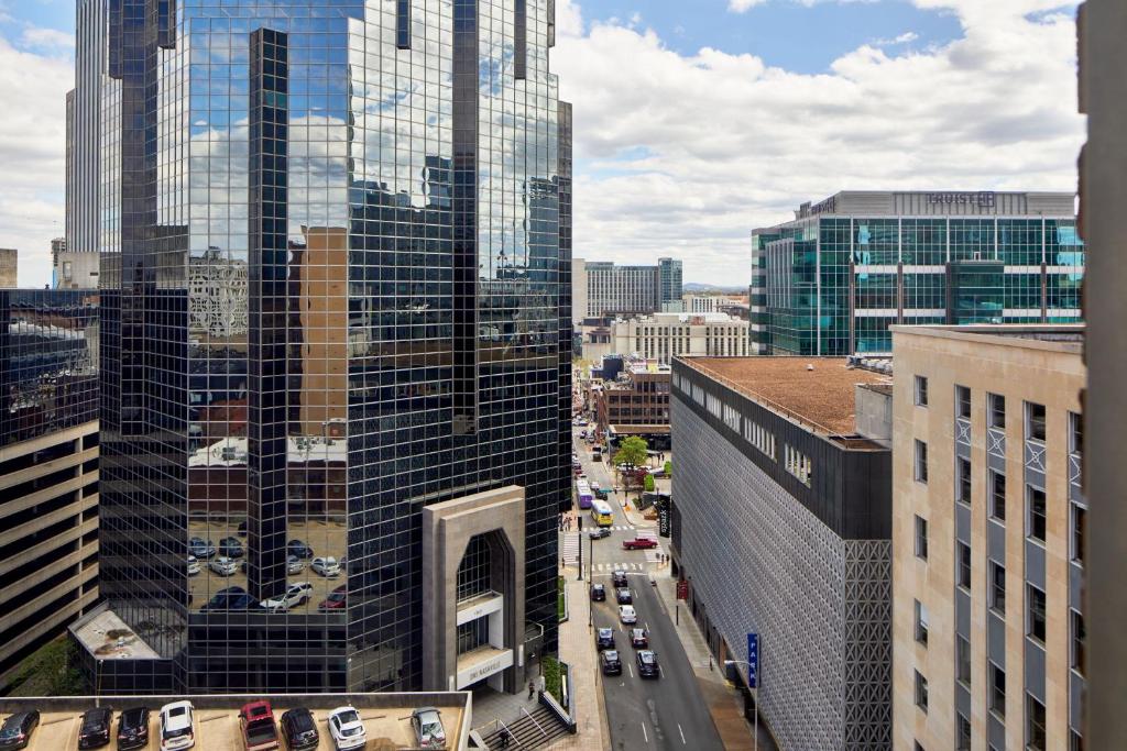 Courtyard by Marriott Nashville Downtown, Nashville (updated prices 2025)