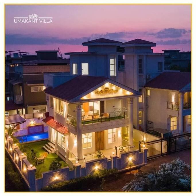 Umakant Villa With Cinema Theater & PS5, Lonavala (updated prices 2025)