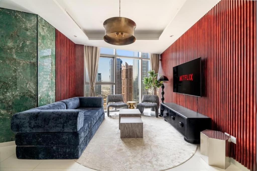 Paramount Hotel Residence Rooftop Infinity Pool, Dubai (updated prices ...