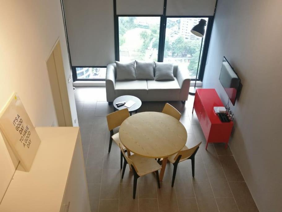 3min Bangsar LRT-1 Station to KL Sentral-SuperView, Kuala Lumpur ...