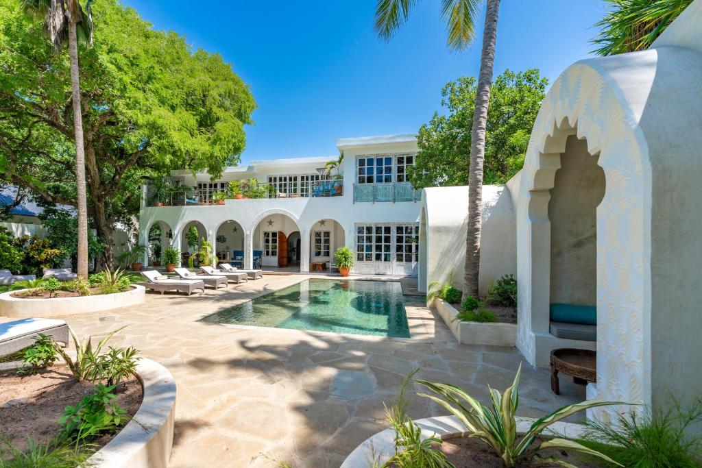 Nomad Beach Resort, Diani Beach (updated prices 2025)