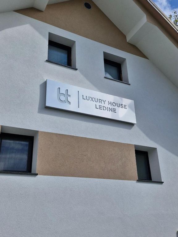 Luxury House Ledine, Spodnja Idrija (updated prices 2025)