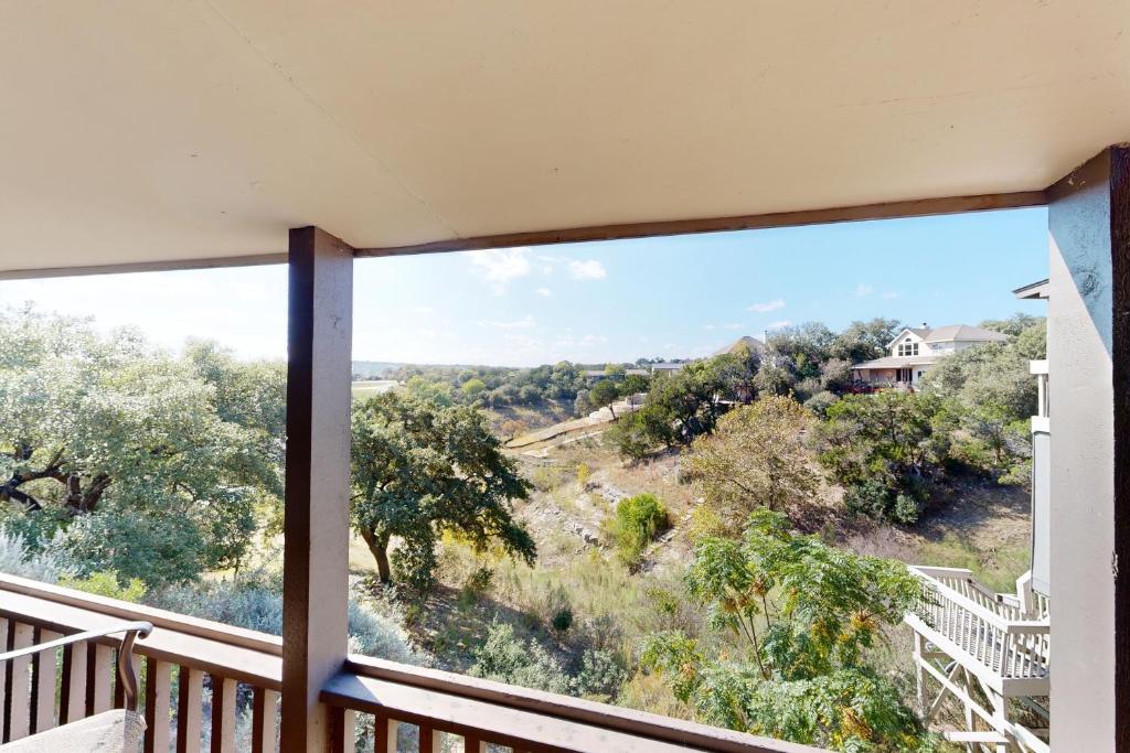 Great Cove Lodge, Point Venture (updated prices 2025)