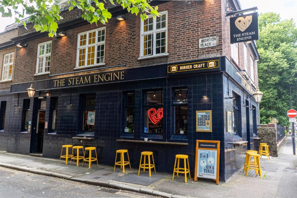 PubLove @ The Steam Engine,Waterloo, London (updated prices 2026)