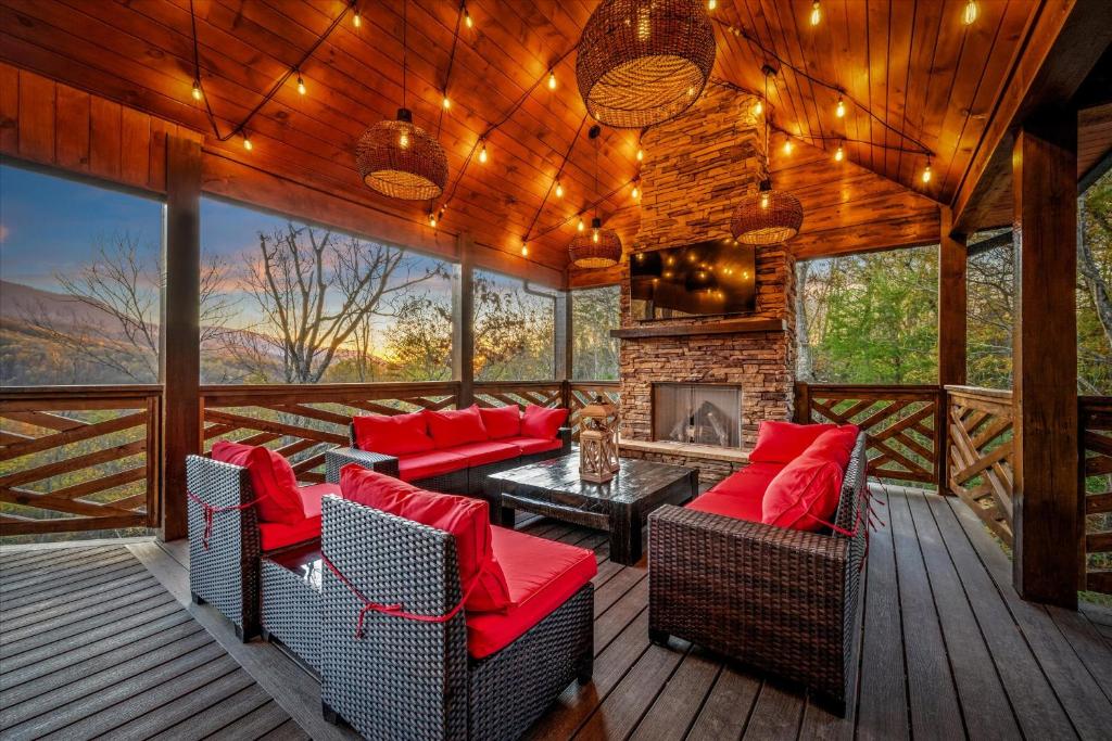 Alpine Haven Cabin and Spa, Gatlinburg (updated prices 2025)