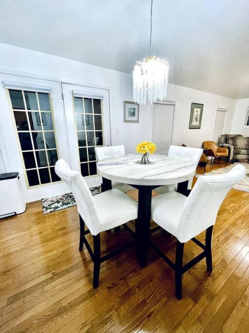 Frederick East HOME, Frederick (updated prices 2025)