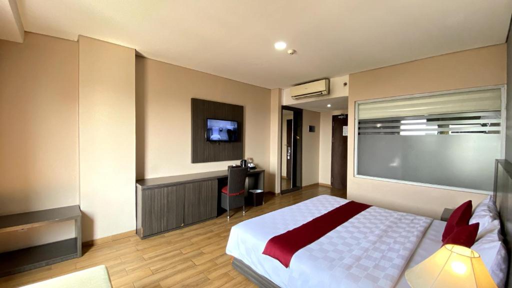 Merapi Merbabu Hotels Bekasi, Bekasi (updated prices 2025)